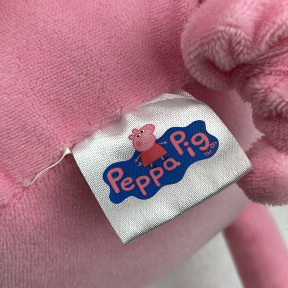Peppa Pig | Toys | Peppa Pig Holding Her Yellow Teddy Bear Plush ...